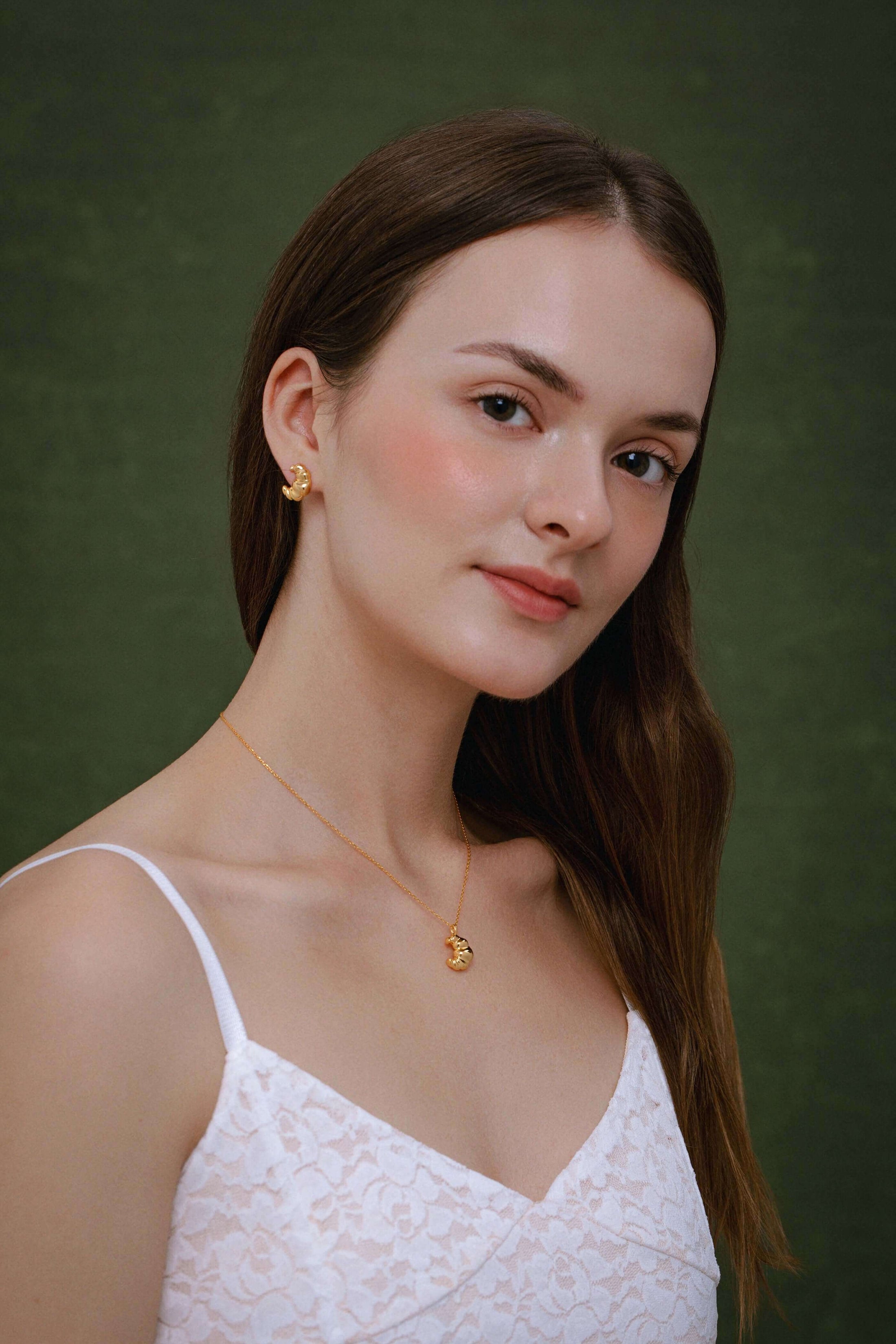 "Croissant" Necklace in 18k Gold Vermeil | SUIHE Jewelry